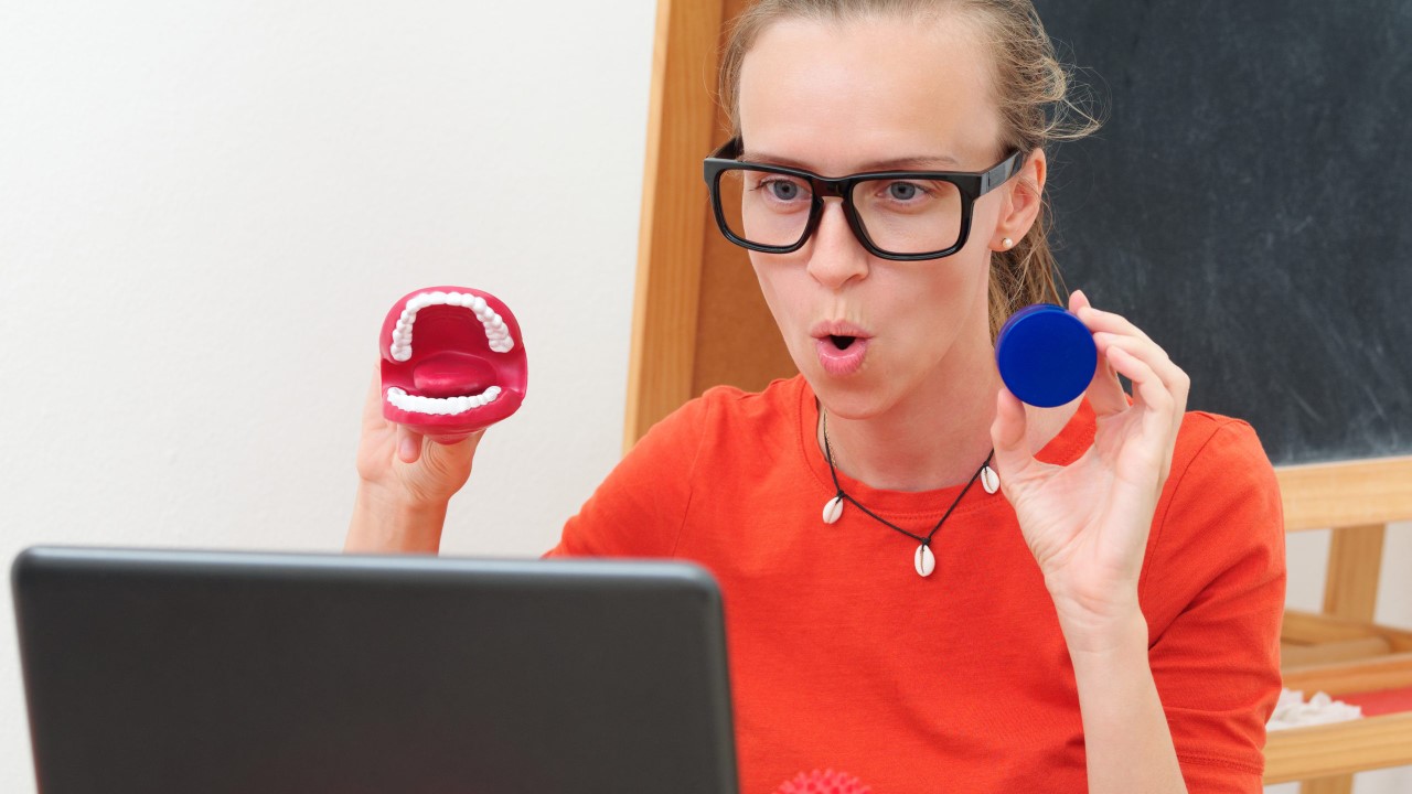 Lic. Débora Merlino